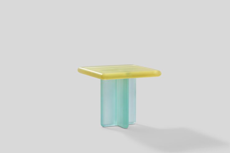 Flou Side Table - Duro Collection - Wriver